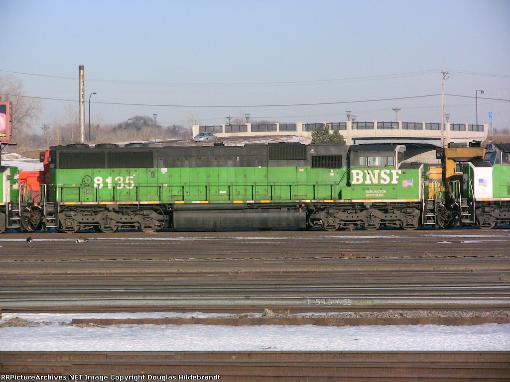 BNSF 8135